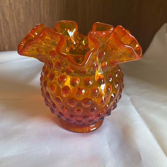 Fenton | Accents | Vintage Fenton Tangerine Hobnail Ruffled Edge 4 Vase ...